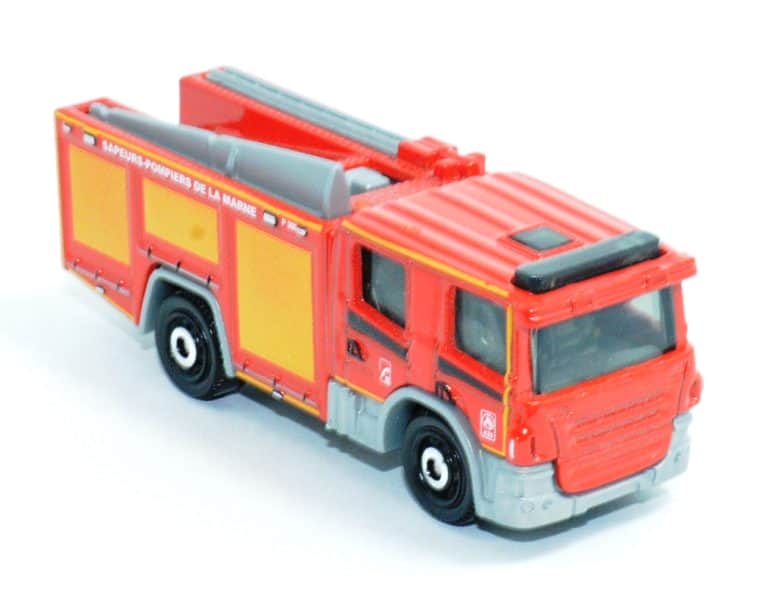 Matchbox Scania P 360 Fire Engine - Loose Cars